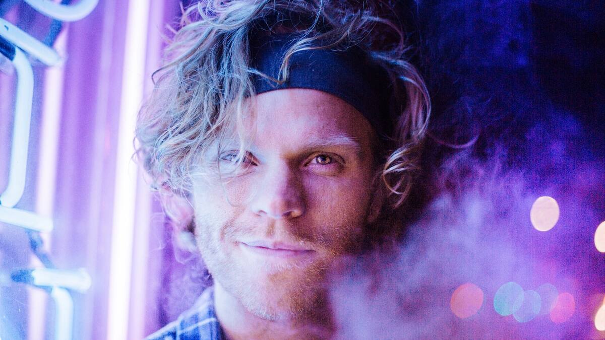 The Gamma Male Personality: Modern-Day Hippy - Face Dragons
